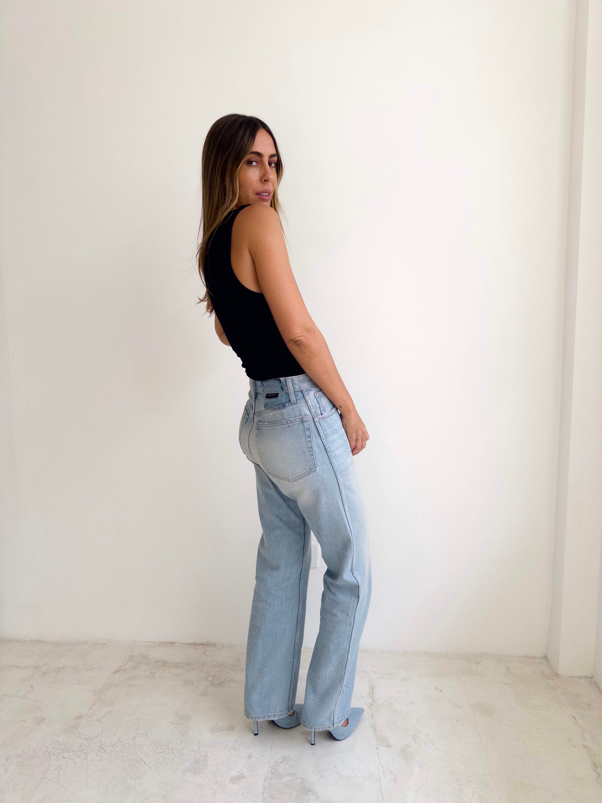 JEANS 01 in LIGHT BLUE – Les.Basics