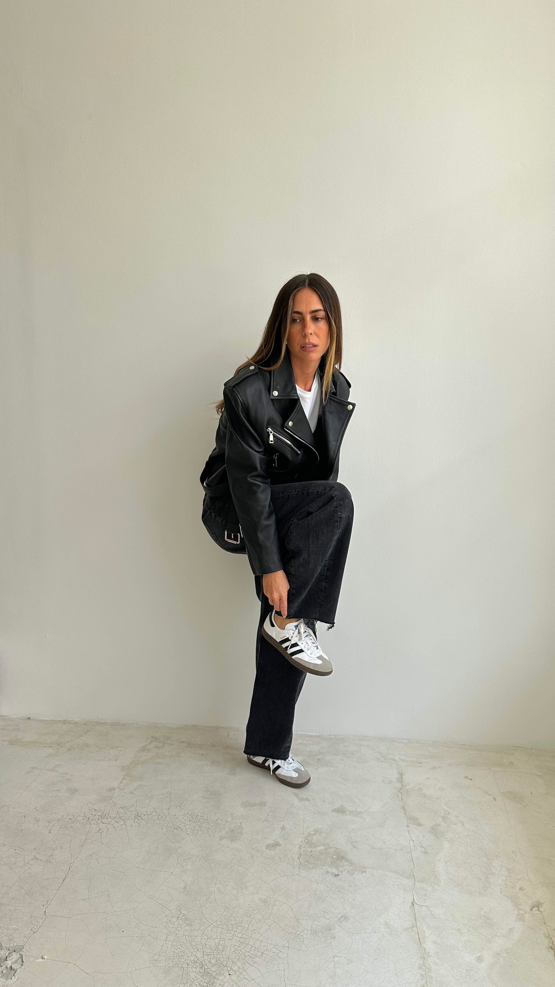 BASIC LEATHER JACKET in BLACK – Les.Basics